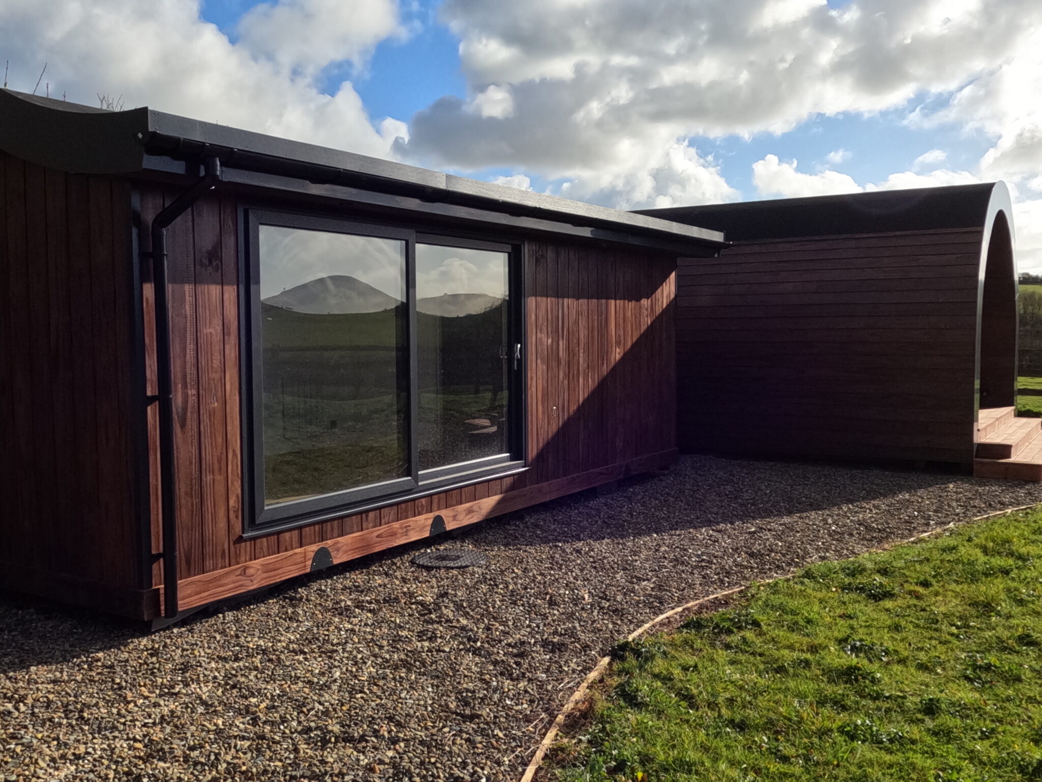 Quality Pods Wales - High Quality Glamping & Garden Pod Manufacturers